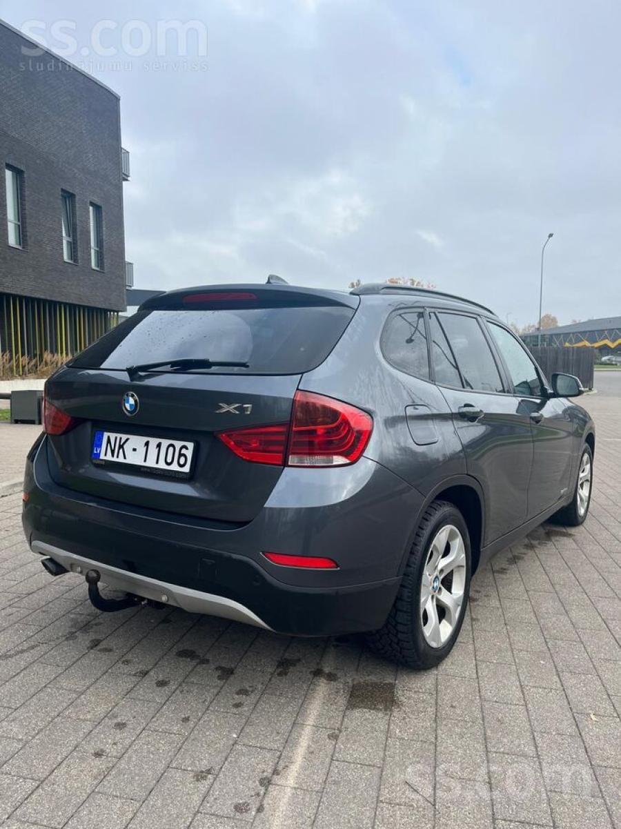 Pelēks BMW X1 2012 Dobele, ar dzinēja tilpumu 1.80 L un nobraukumu 240 tūkst. km par 9200 €, foto 6 vietnē AUTOMOTO.COM.LV
