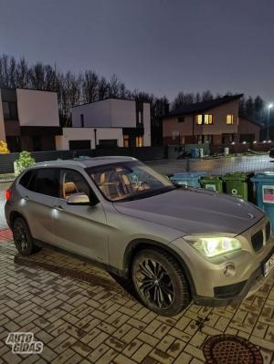 Grey BMW X1 2012 in Kaunas, with an engine capacity of 2.00 L and mileage of 253 thousand km for 6500 €, photo 3 on AUTOMOTO.COM.LV