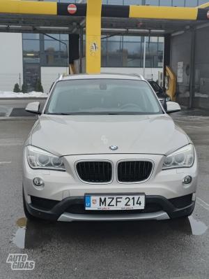 Grey BMW X1 2012 in Kaunas, with an engine capacity of 2.00 L and mileage of 253 thousand km for 6500 €, photo 7 on AUTOMOTO.COM.LV