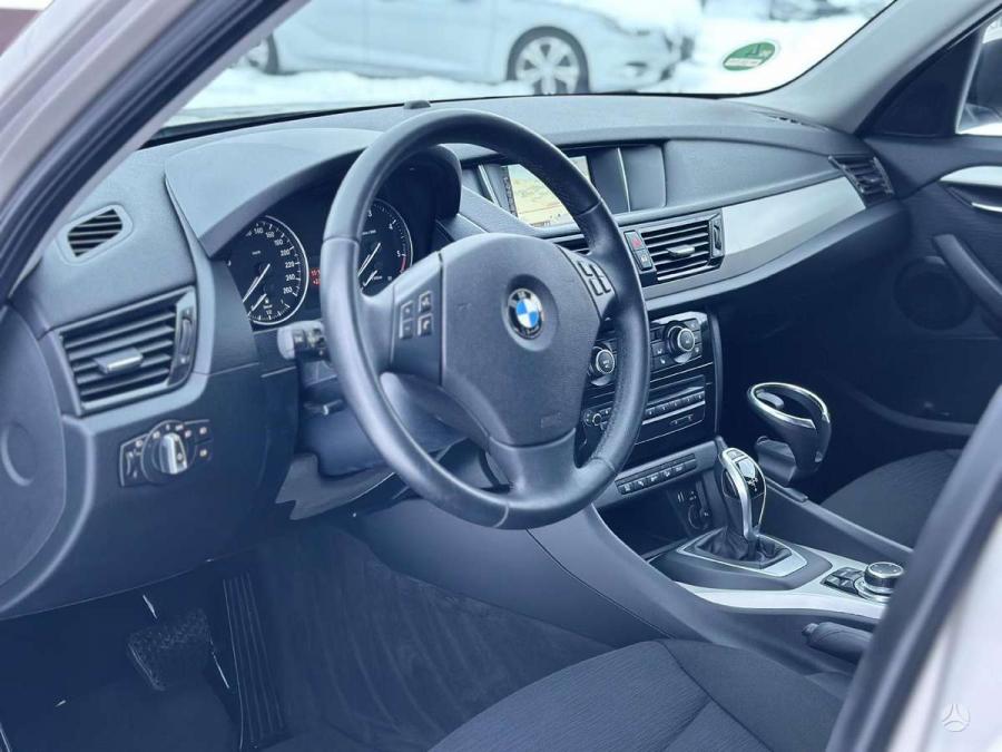 Pelēks BMW X1 2012 Telšiai, ar dzinēja tilpumu 2.00 L un nobraukumu 231 tūkst. km par 7300 €, foto 6 vietnē AUTOMOTO.COM.LV
