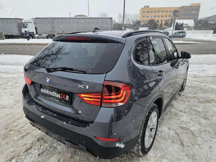 Pelēks BMW X1 2012 Šauļi, ar dzinēja tilpumu 2.00 L un nobraukumu 200 tūkst. km par 8450 €, foto 4 vietnē AUTOMOTO.COM.LV