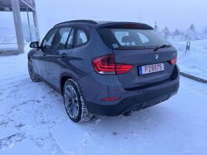 Grey BMW X1 2012 in Gargzdai, with an engine capacity of 2.00 L and mileage of 186 thousand km for 9299 €, photo 7 on AUTOMOTO.COM.LV