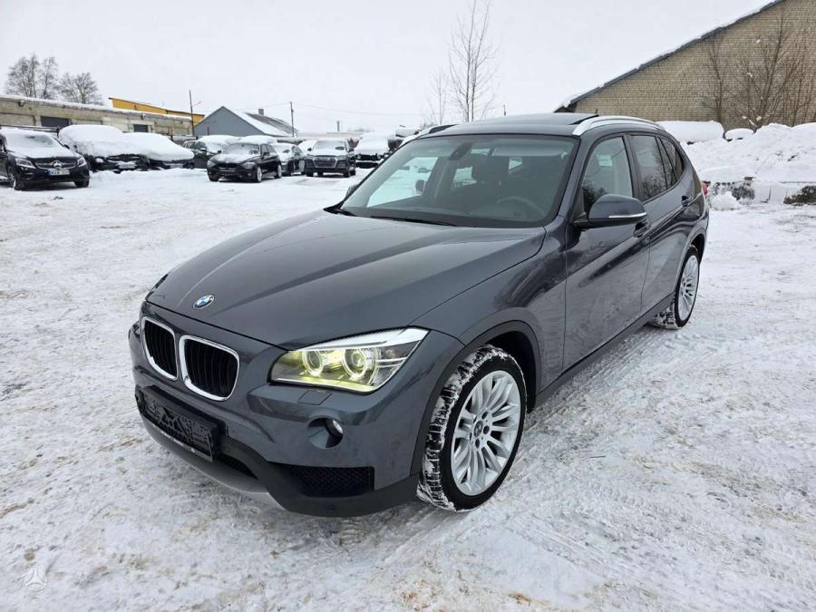 Grey BMW X1 2012 in Telschi, with an engine capacity of 2.00 L and mileage of 251 thousand km for 9200 €, photo 1 on AUTOMOTO.COM.LV