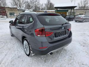 Grey BMW X1 2012 in Telschi, with an engine capacity of 2.00 L and mileage of 251 thousand km for 9200 €, photo 4 on AUTOMOTO.COM.LV
