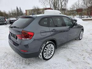 Grey BMW X1 2012 in Telschi, with an engine capacity of 2.00 L and mileage of 251 thousand km for 9200 €, photo 9 on AUTOMOTO.COM.LV