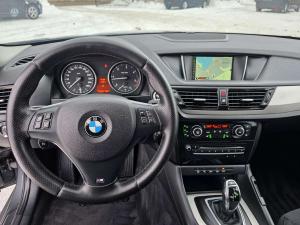 Grey BMW X1 2012 in Telschi, with an engine capacity of 2.00 L and mileage of 251 thousand km for 9200 €, photo 30 on AUTOMOTO.COM.LV