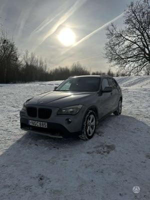 Grey BMW X1 2012 in Kaunas, with an engine capacity of 2.00 L and mileage of 252 thousand km for 6500 €, photo  on AUTOMOTO.COM.LV