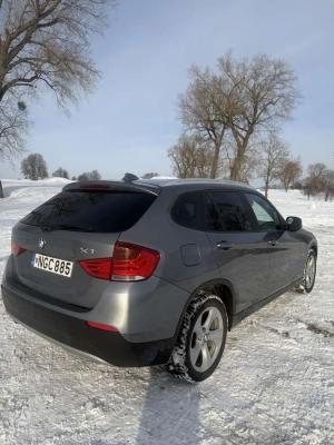 Grey BMW X1 2012 in Kaunas, with an engine capacity of 2.00 L and mileage of 252 thousand km for 6500 €, photo 8 on AUTOMOTO.COM.LV