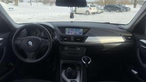 Grey BMW X1 2012 in Kaunas, with an engine capacity of 2.00 L and mileage of 252 thousand km for 6500 €, photo 12 on AUTOMOTO.COM.LV