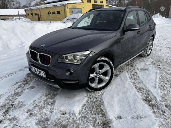 Pelēks BMW X1 2012 Panevēža, ar dzinēja tilpumu 2.00 L un nobraukumu 245 tūkst. km par 8450 €, foto 3 vietnē AUTOMOTO.COM.LV