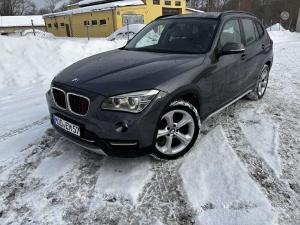Grey BMW X1 2012 in Panevezys, with an engine capacity of 2.00 L and mileage of 245 thousand km for 8450 €, photo 3 on AUTOMOTO.COM.LV