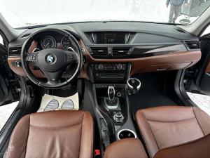 Grey BMW X1 2012 in Panevezys, with an engine capacity of 2.00 L and mileage of 245 thousand km for 8450 €, photo 15 on AUTOMOTO.COM.LV