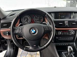 Grey BMW X1 2012 in Panevezys, with an engine capacity of 2.00 L and mileage of 245 thousand km for 8450 €, photo 16 on AUTOMOTO.COM.LV