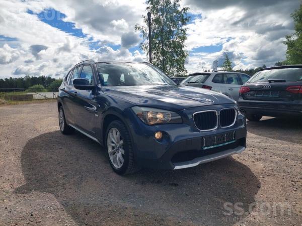 Pelēks BMW X1 2012 Cēsis, ar dzinēja tilpumu 2.00 L un nobraukumu 230 tūkst. km par 7400 €, foto 2 vietnē AUTOMOTO.COM.LV