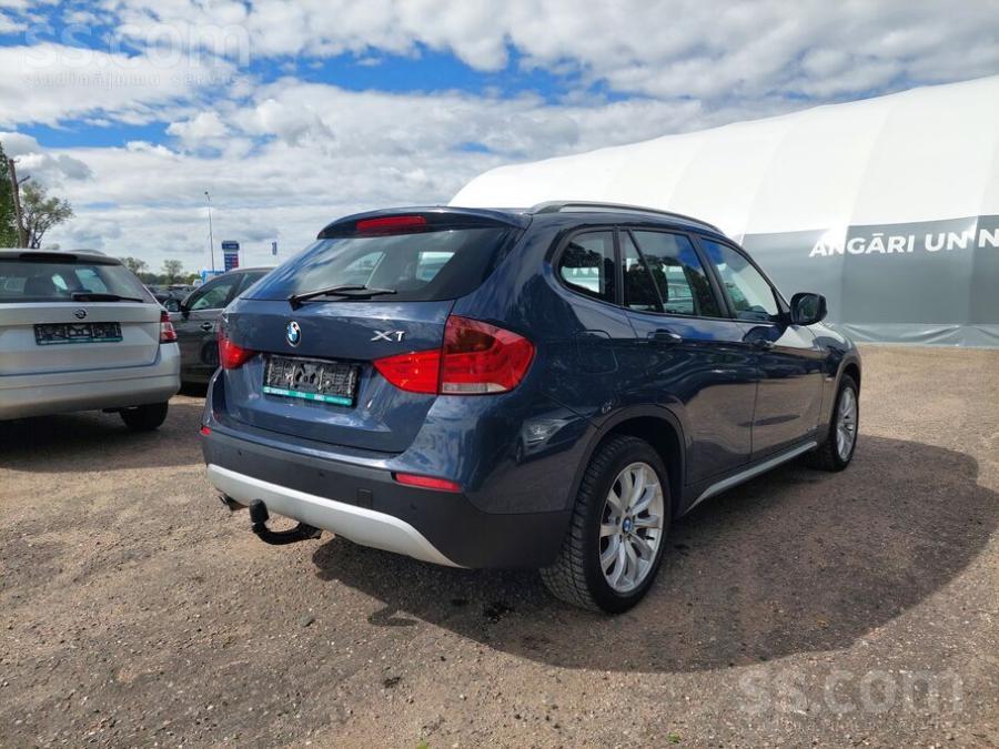Pelēks BMW X1 2012 Cēsis, ar dzinēja tilpumu 2.00 L un nobraukumu 230 tūkst. km par 7400 €, foto 4 vietnē AUTOMOTO.COM.LV