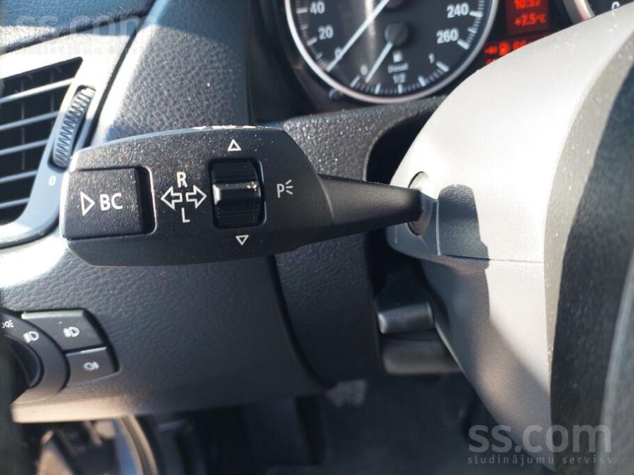 Pelēks BMW X1 2012 Cēsis, ar dzinēja tilpumu 2.00 L un nobraukumu 230 tūkst. km par 7400 €, foto 10 vietnē AUTOMOTO.COM.LV