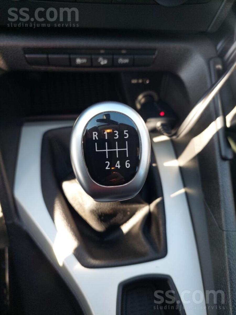 Pelēks BMW X1 2012 Cēsis, ar dzinēja tilpumu 2.00 L un nobraukumu 230 tūkst. km par 7400 €, foto 12 vietnē AUTOMOTO.COM.LV