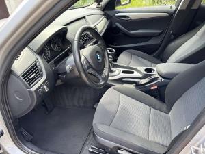 Grey BMW X1 2012 in Kaunas, with an engine capacity of 2.00 L and mileage of 160 thousand km for 6500 €, photo 9 on AUTOMOTO.COM.LV