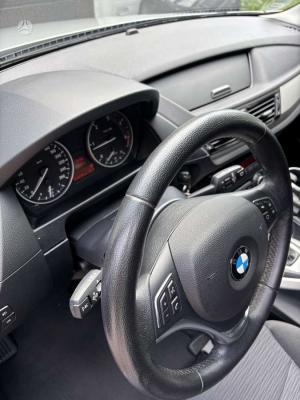 Grey BMW X1 2012 in Kaunas, with an engine capacity of 2.00 L and mileage of 160 thousand km for 6500 €, photo 13 on AUTOMOTO.COM.LV