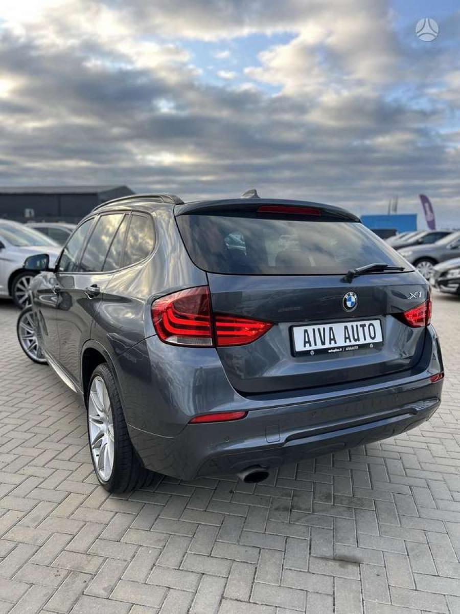 Grey BMW X1 2012 in Kaunas, with an engine capacity of 2.00 L and mileage of 391 thousand km for 9500 €, photo 14 on AUTOMOTO.COM.LV