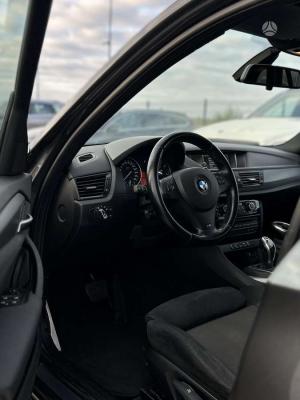 Grey BMW X1 2012 in Kaunas, with an engine capacity of 2.00 L and mileage of 391 thousand km for 9500 €, photo 18 on AUTOMOTO.COM.LV