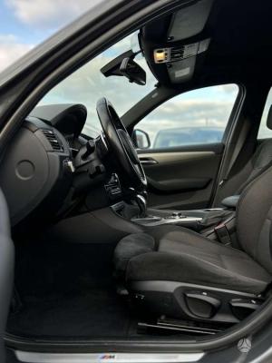 Grey BMW X1 2012 in Kaunas, with an engine capacity of 2.00 L and mileage of 391 thousand km for 9500 €, photo 20 on AUTOMOTO.COM.LV