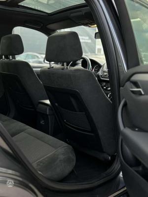 Grey BMW X1 2012 in Kaunas, with an engine capacity of 2.00 L and mileage of 391 thousand km for 9500 €, photo 38 on AUTOMOTO.COM.LV