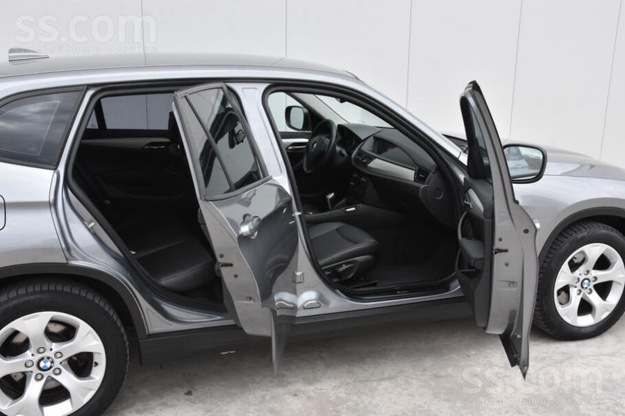 Pelēks BMW X1 2012 Rīga, ar dzinēja tilpumu 2.00 L un nobraukumu 272 tūkst. km par 4950 €, foto 8 vietnē AUTOMOTO.COM.LV