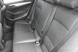 Pelēks BMW X1 2012 Rīga, ar dzinēja tilpumu 2.00 L un nobraukumu 272 tūkst. km par 4950 €, foto 11 vietnē AUTOMOTO.COM.LV