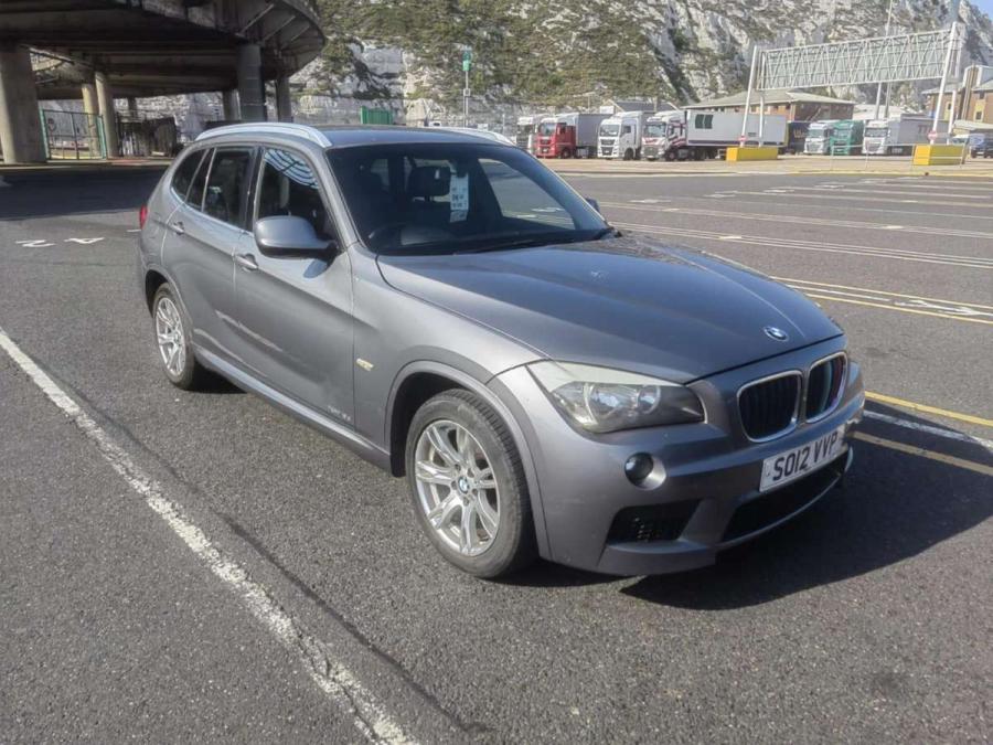 Pelēks BMW X1 2012 Kauņa, ar dzinēja tilpumu 2.00 L un nobraukumu 101 tūkst. km par 2650 €, foto 5 vietnē AUTOMOTO.COM.LV