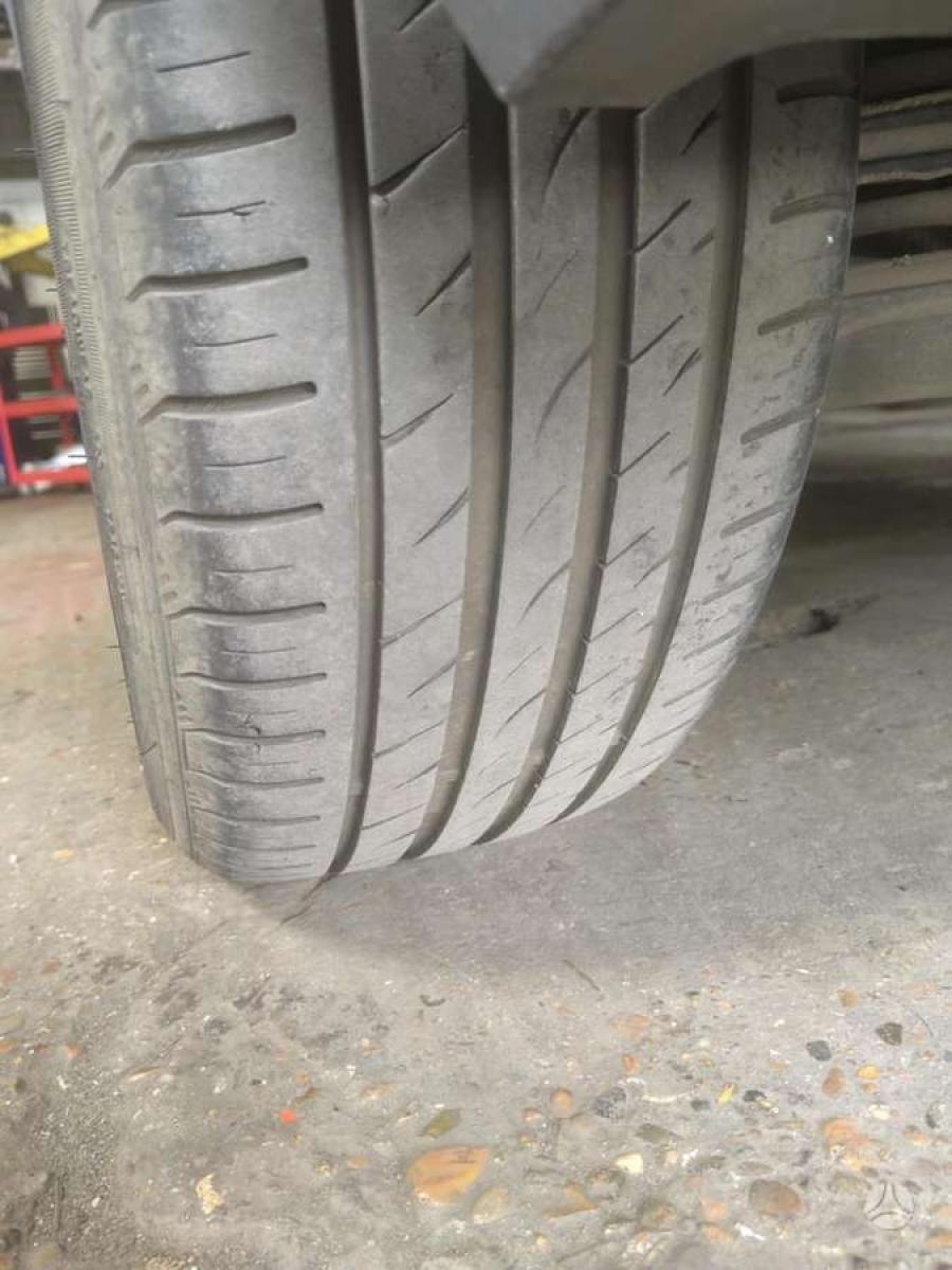 Pelēks BMW X1 2012 Kauņa, ar dzinēja tilpumu 2.00 L un nobraukumu 101 tūkst. km par 2650 €, foto 17 vietnē AUTOMOTO.COM.LV