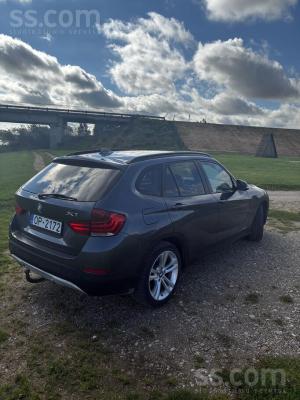 Pelēks BMW X1 2012 Jelgava, ar dzinēja tilpumu 2.00 L un nobraukumu 283 tūkst. km par 6350 €, foto 5 vietnē AUTOMOTO.COM.LV