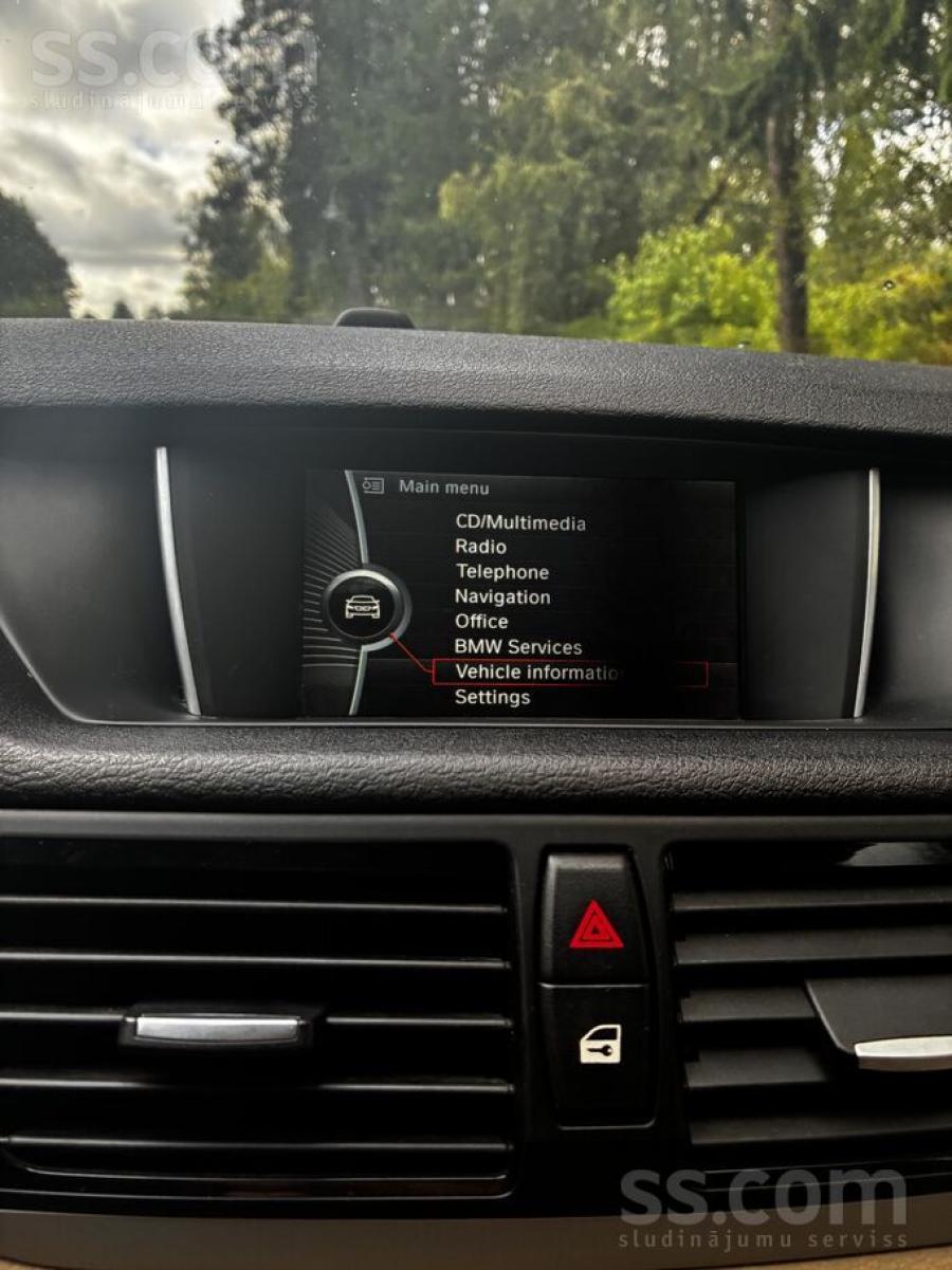 Pelēks BMW X1 2012 Jelgava, ar dzinēja tilpumu 2.00 L un nobraukumu 283 tūkst. km par 6350 €, foto 7 vietnē AUTOMOTO.COM.LV