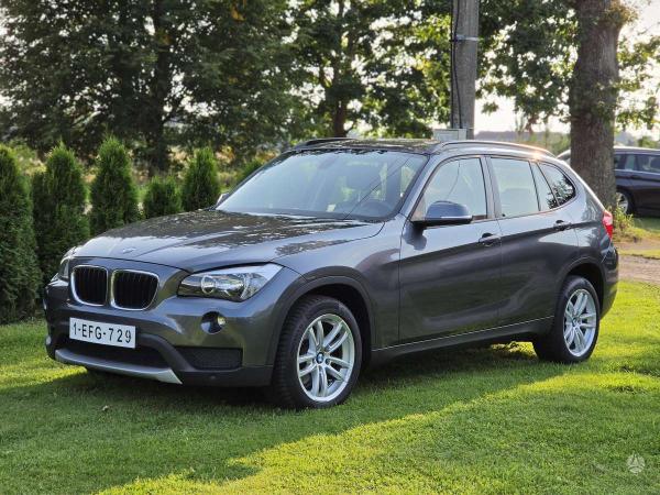 Grey BMW X1 2012 in Panevezys, with an engine capacity of 2.00 L and mileage of 149 thousand km for 6950 €, photo 1 on AUTOMOTO.COM.LV