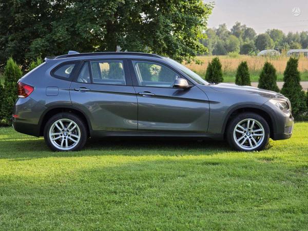 Grey BMW X1 2012 in Panevezys, with an engine capacity of 2.00 L and mileage of 149 thousand km for 6950 €, photo 9 on AUTOMOTO.COM.LV
