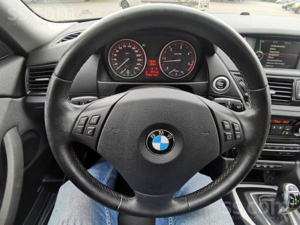 Grey BMW X1 2013 in Kuldiga, with an engine capacity of 2.00 L and mileage of 216 thousand km for 8800 €, photo 10 on AUTOMOTO.COM.LV