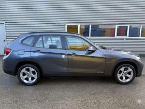 Grey BMW X1 2013 in Taurage, with an engine capacity of 2.00 L and mileage of 197 thousand km for 7200 €, photo 4 on AUTOMOTO.COM.LV