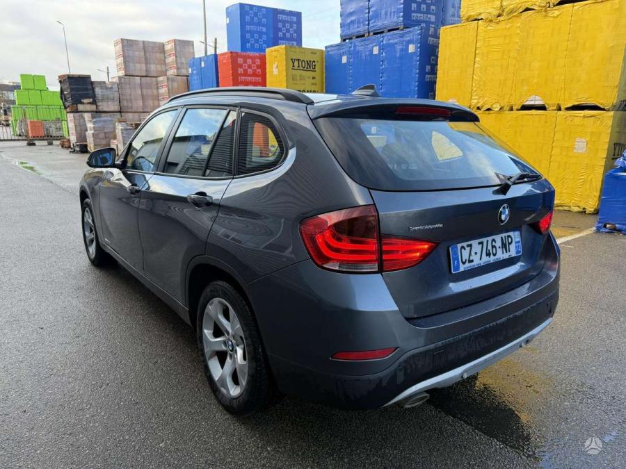 Grey BMW X1 2013 in Taurage, with an engine capacity of 2.00 L and mileage of 197 thousand km for 7200 €, photo 7 on AUTOMOTO.COM.LV