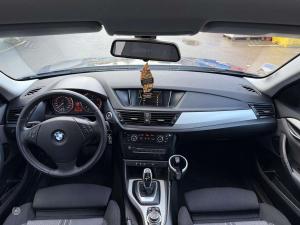 Grey BMW X1 2013 in Taurage, with an engine capacity of 2.00 L and mileage of 197 thousand km for 7200 €, photo 11 on AUTOMOTO.COM.LV