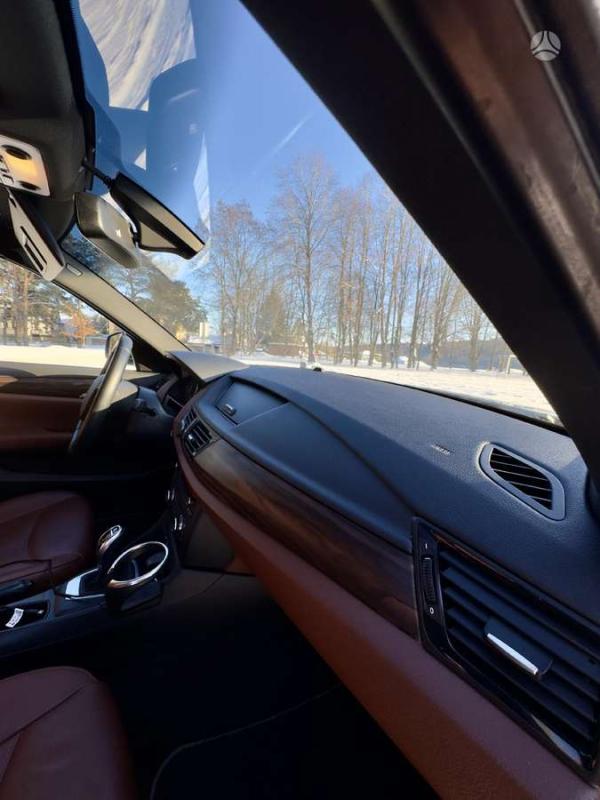 Pelēks BMW X1 2013 Kauņa, ar dzinēja tilpumu 2.00 L un nobraukumu 167 tūkst. km par 9500 €, foto 4 vietnē AUTOMOTO.COM.LV