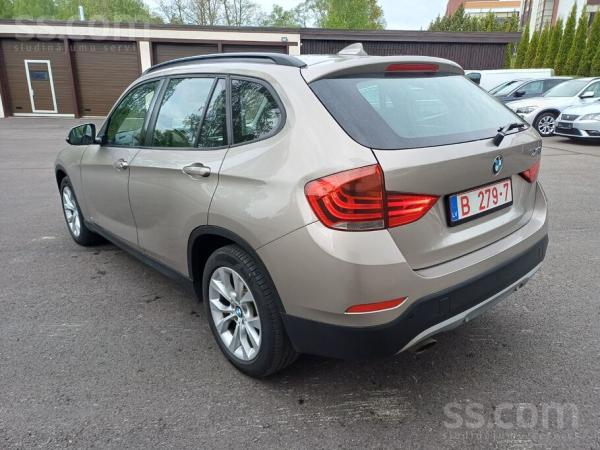 Grey BMW X1 2013 in Valmiera, with an engine capacity of 2.00 L and mileage of 249 thousand km for 7300 €, photo 7 on AUTOMOTO.COM.LV