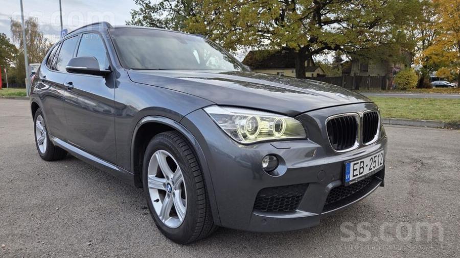 Pelēks BMW X1 2013 Rīga, ar dzinēja tilpumu 2.00 L un nobraukumu 201 tūkst. km par 9988 €, foto 1 vietnē AUTOMOTO.COM.LV