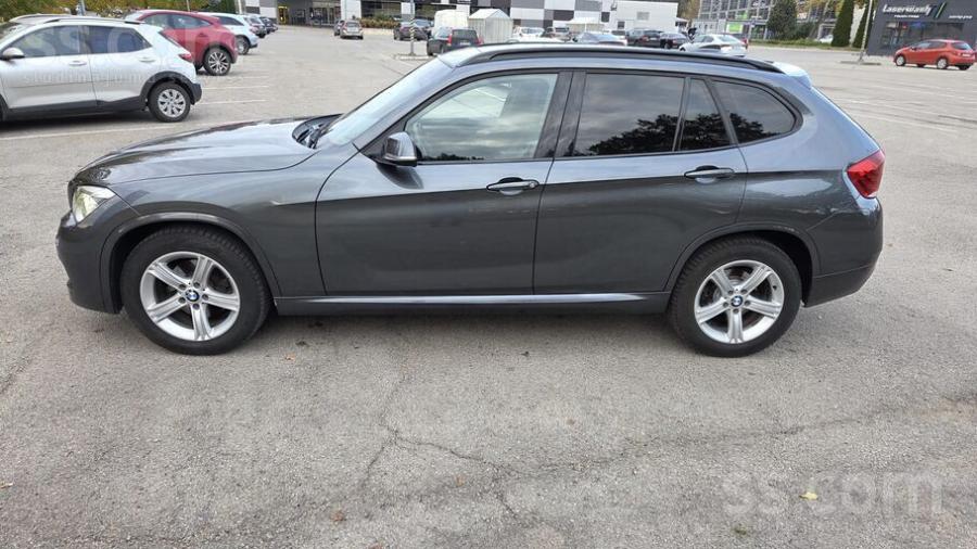 Pelēks BMW X1 2013 Rīga, ar dzinēja tilpumu 2.00 L un nobraukumu 201 tūkst. km par 9988 €, foto 5 vietnē AUTOMOTO.COM.LV