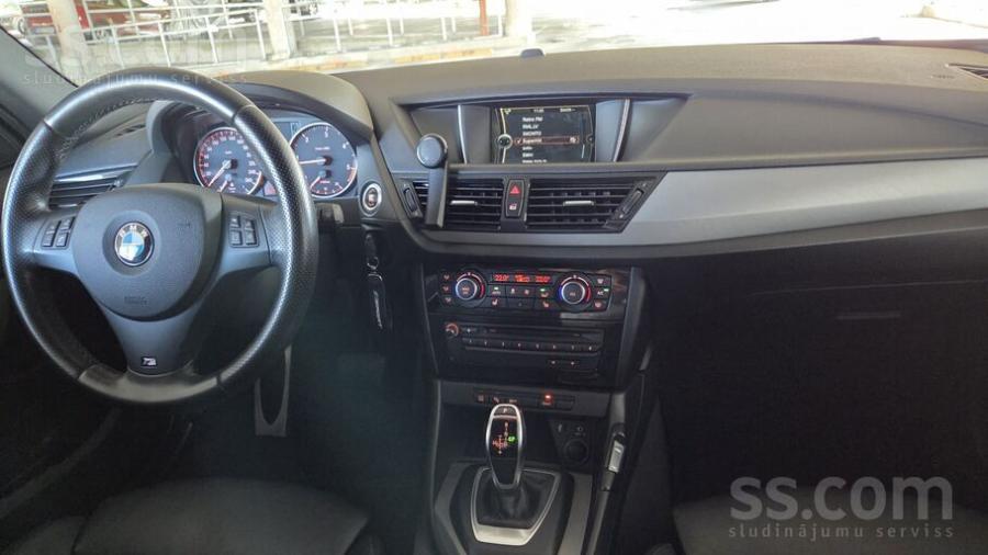 Pelēks BMW X1 2013 Rīga, ar dzinēja tilpumu 2.00 L un nobraukumu 201 tūkst. km par 9988 €, foto 22 vietnē AUTOMOTO.COM.LV