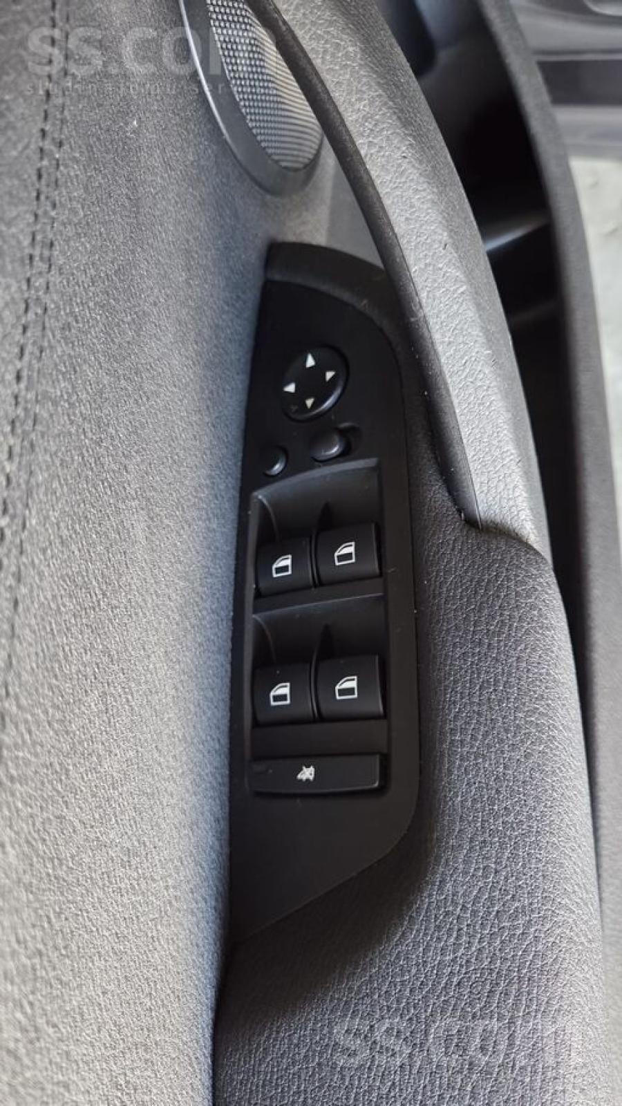 Pelēks BMW X1 2013 Rīga, ar dzinēja tilpumu 2.00 L un nobraukumu 201 tūkst. km par 9988 €, foto 28 vietnē AUTOMOTO.COM.LV
