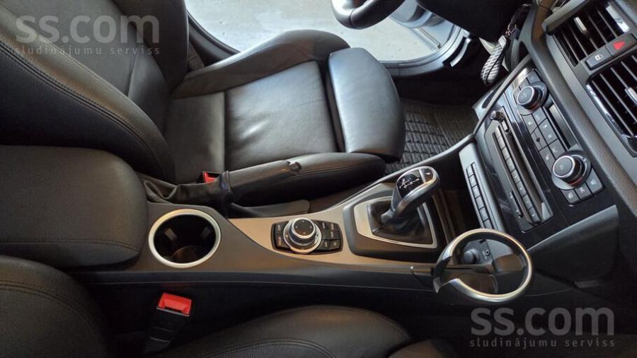 Pelēks BMW X1 2013 Rīga, ar dzinēja tilpumu 2.00 L un nobraukumu 201 tūkst. km par 9988 €, foto 31 vietnē AUTOMOTO.COM.LV