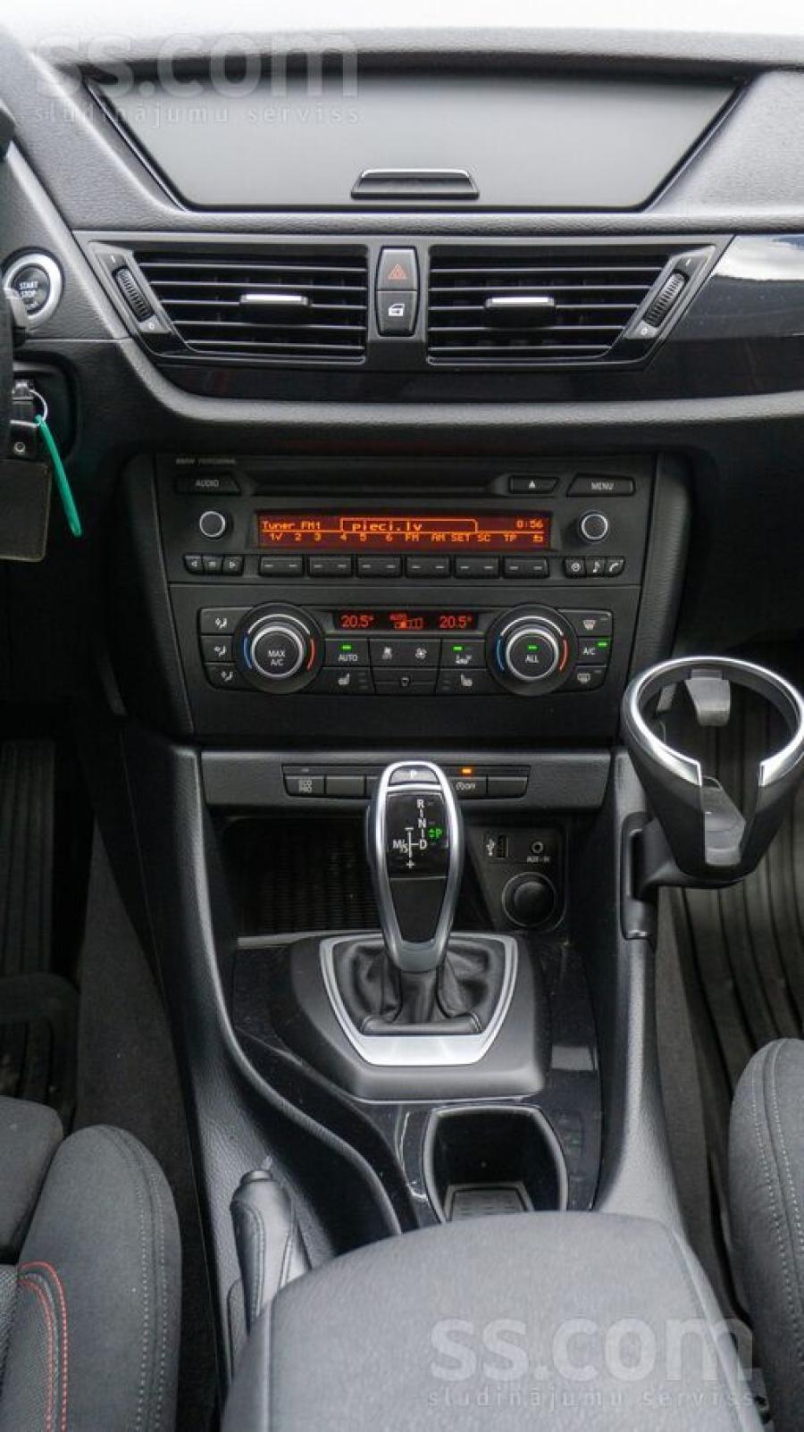 Pelēks BMW X1 2013 Rīga, ar dzinēja tilpumu 2.00 L un nobraukumu 275 tūkst. km par 7990 €, foto 14 vietnē AUTOMOTO.COM.LV