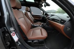 Pelēks BMW X1 2013 Jelgava, ar dzinēja tilpumu 2.00 L un nobraukumu 250 tūkst. km par 9990 €, foto 12 vietnē AUTOMOTO.COM.LV