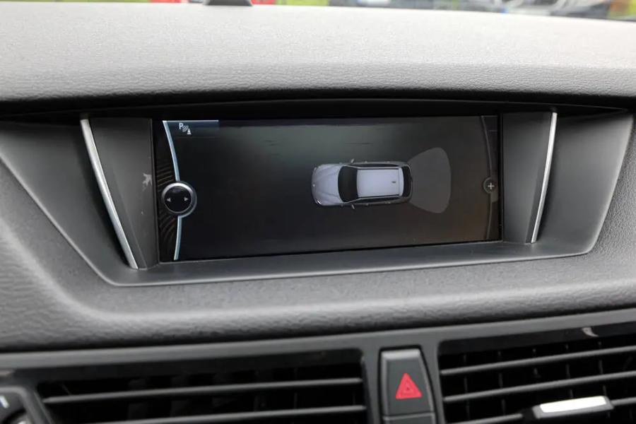 Pelēks BMW X1 2013 Jelgava, ar dzinēja tilpumu 2.00 L un nobraukumu 250 tūkst. km par 9990 €, foto 15 vietnē AUTOMOTO.COM.LV