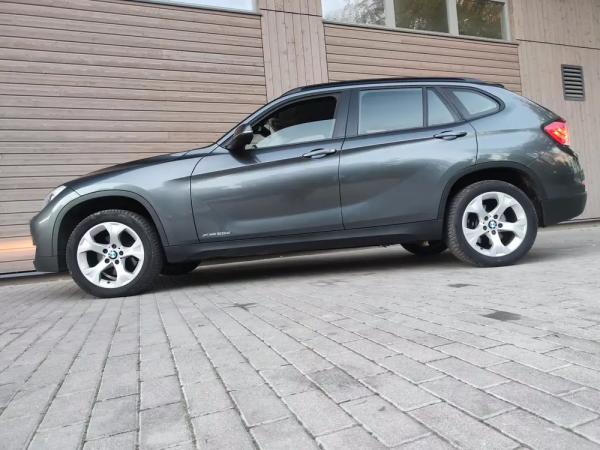 Pelēks BMW X1 2013 Jelgava, ar dzinēja tilpumu 2.00 L un nobraukumu 210 tūkst. km par 9990 €, foto 7 vietnē AUTOMOTO.COM.LV